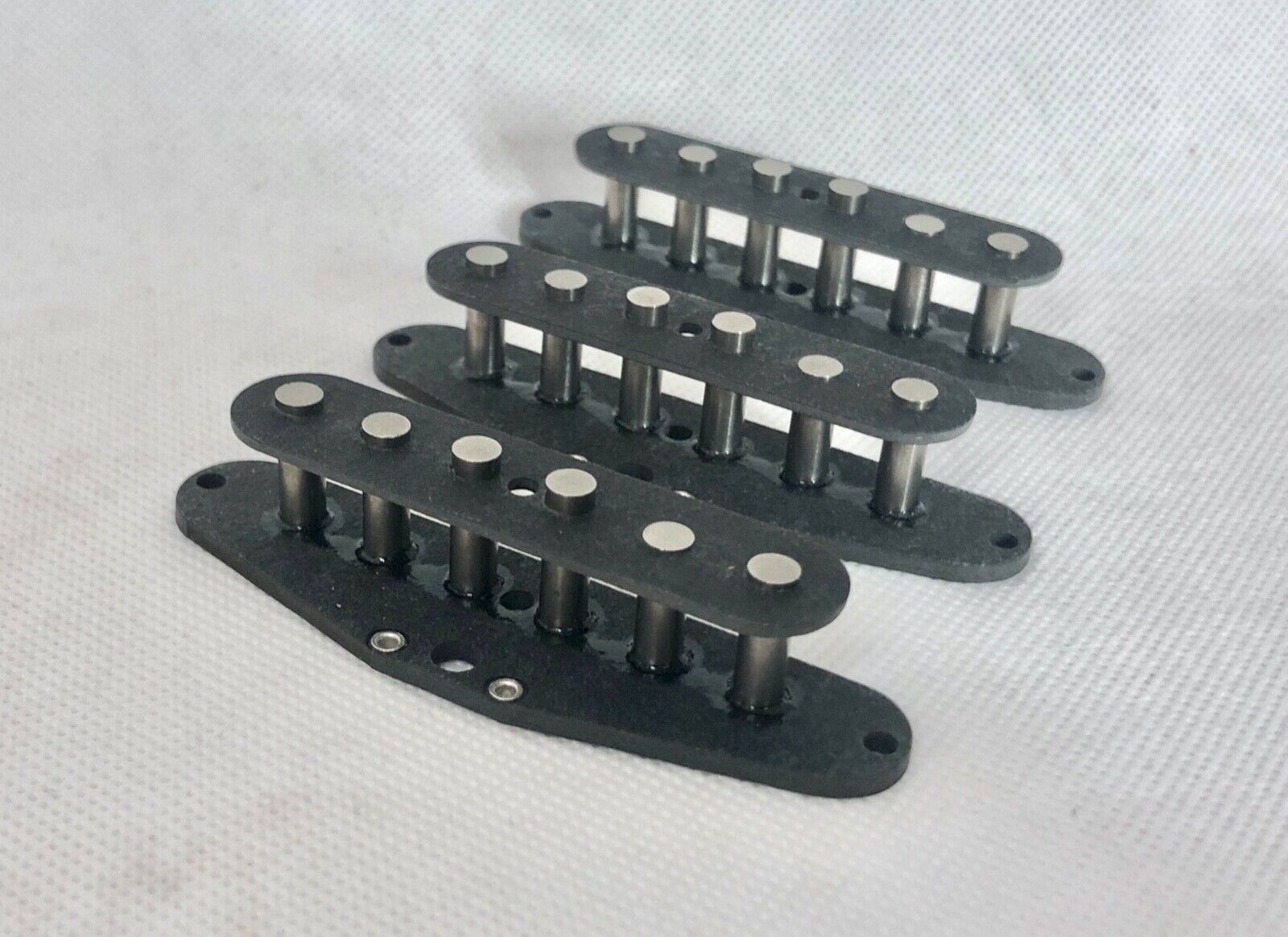 Vintage Style Strat Pre-Made Bobbin Set of Three – Pickup Winders